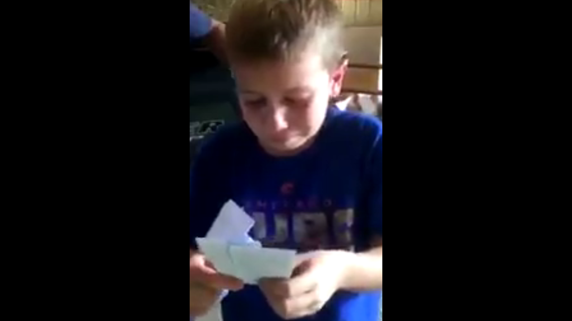 Pitcher Jon Lester offers dad’s personal seats to viral crying Cubs fan ...