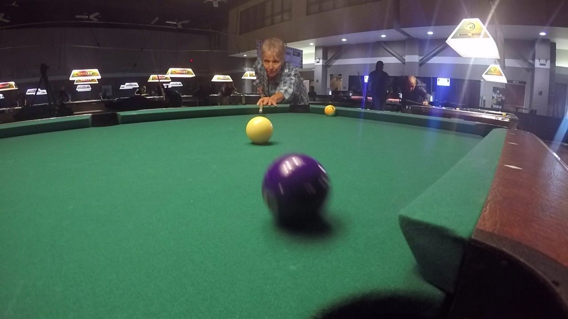 Top amateurs cue-up in Davenport for 8-Ball Championships | wqad.com