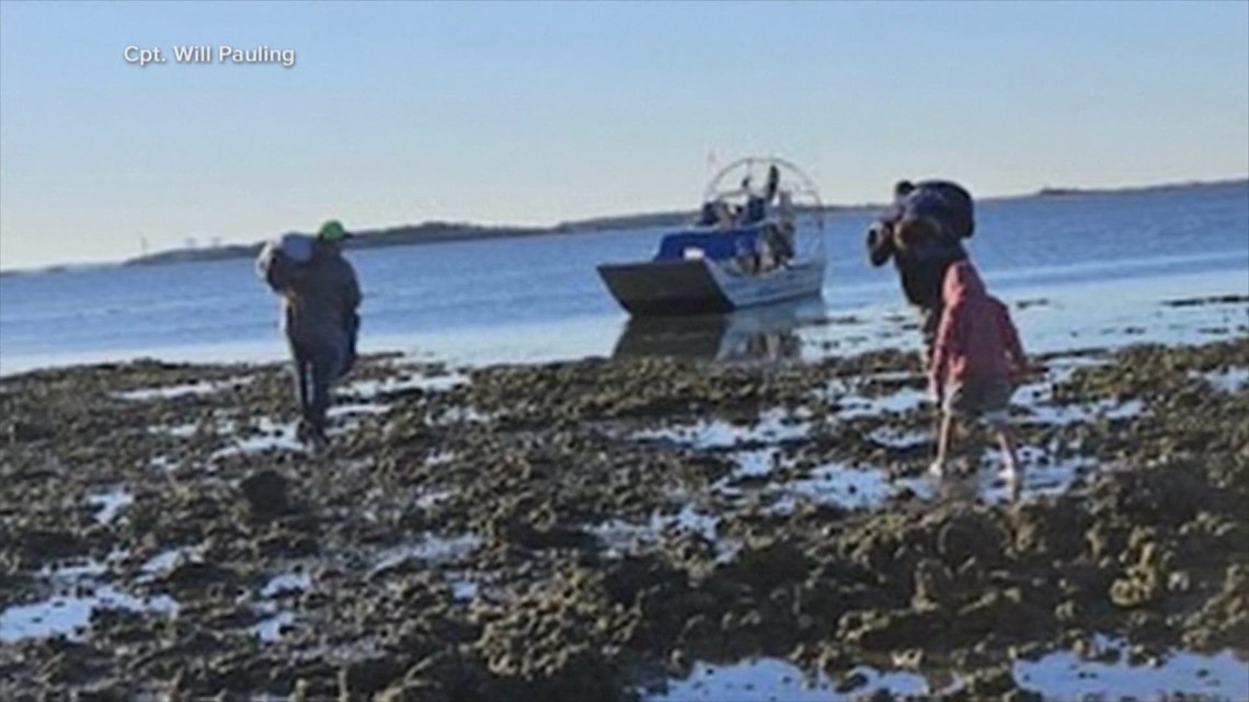 Fishermen rescue teenage girls whose paddleboard drifted from Florida ...