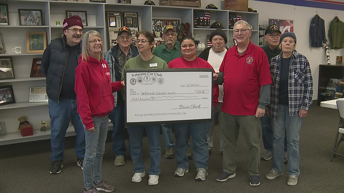 Veterans Car Club donates $1,000 to QC Veterans Outreach | wqad.com