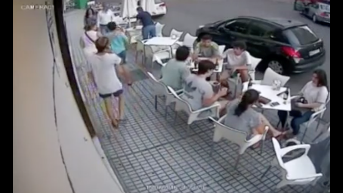 Video shows moment rubble crashes down on unsuspecting bar patrons ...