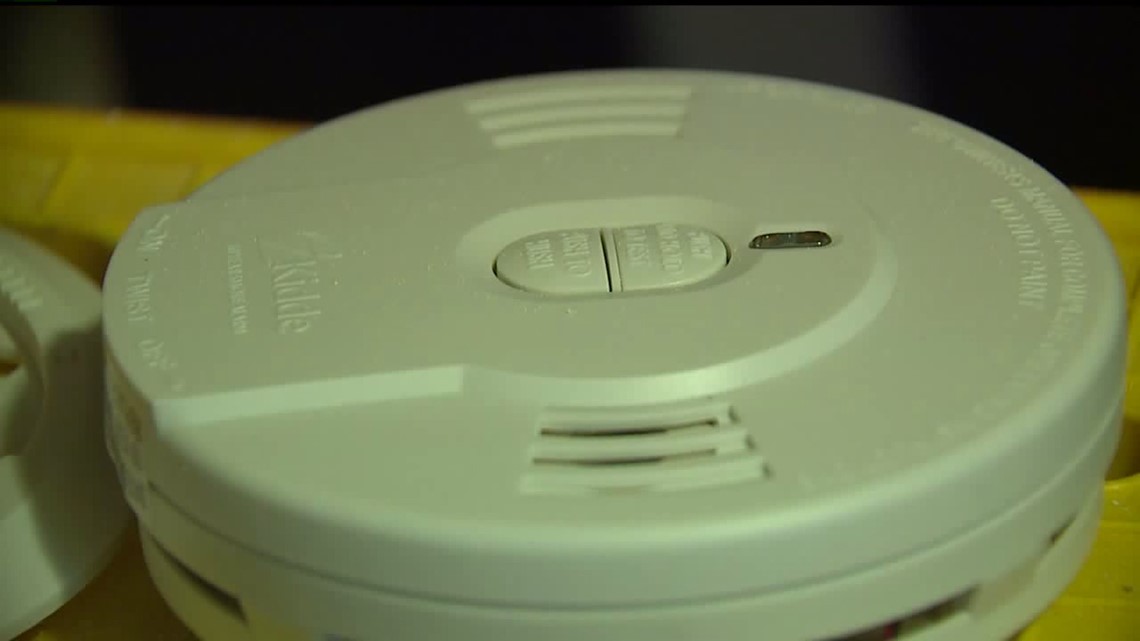 Free smoke detector program saves a Moline woman | wqad.com