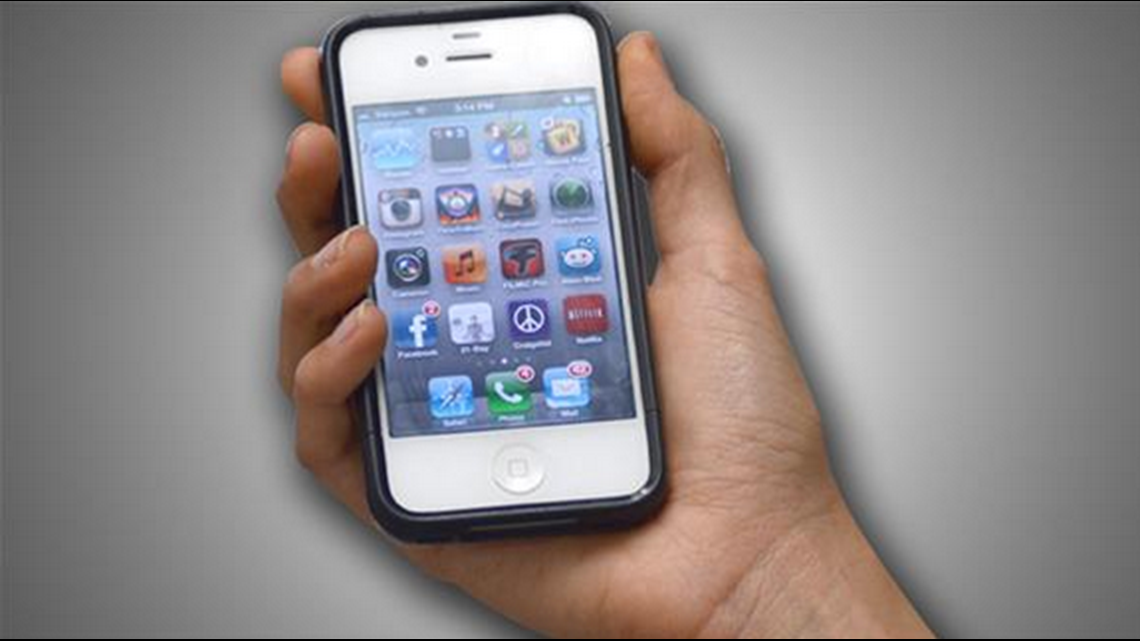 Start your engines: Mario Kart is coming to your phone | wqad.com