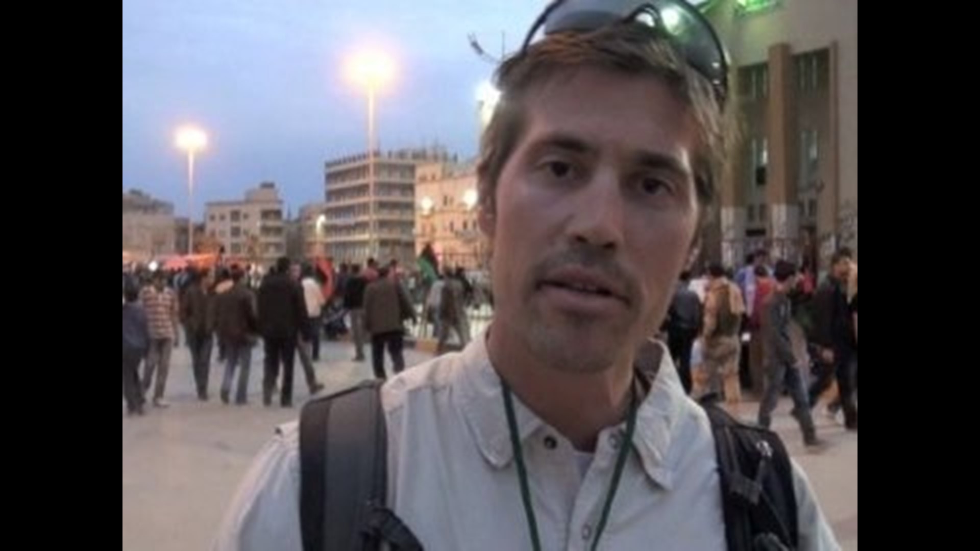 Video shows ISIS beheading U.S. journalist James Foley | wqad.com