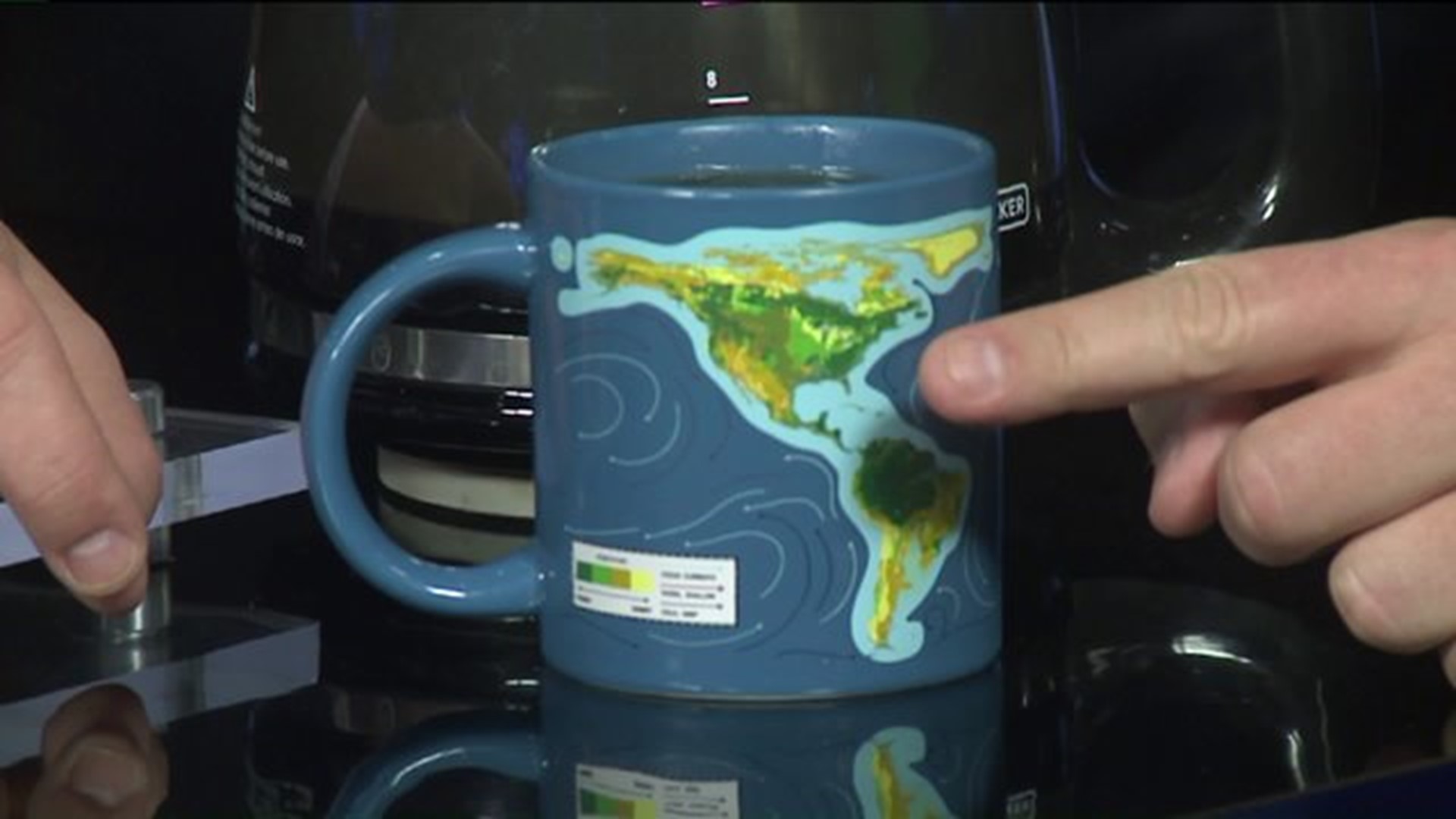 Pouring hot coffee in this cup lets you visualize climate change | wqad.com