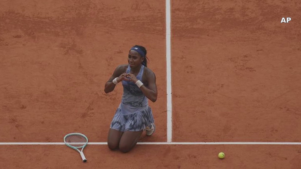 Coco Gauff defeats top-ranked Aryna Sabalenka in 3 sets to win her first French Open title ...