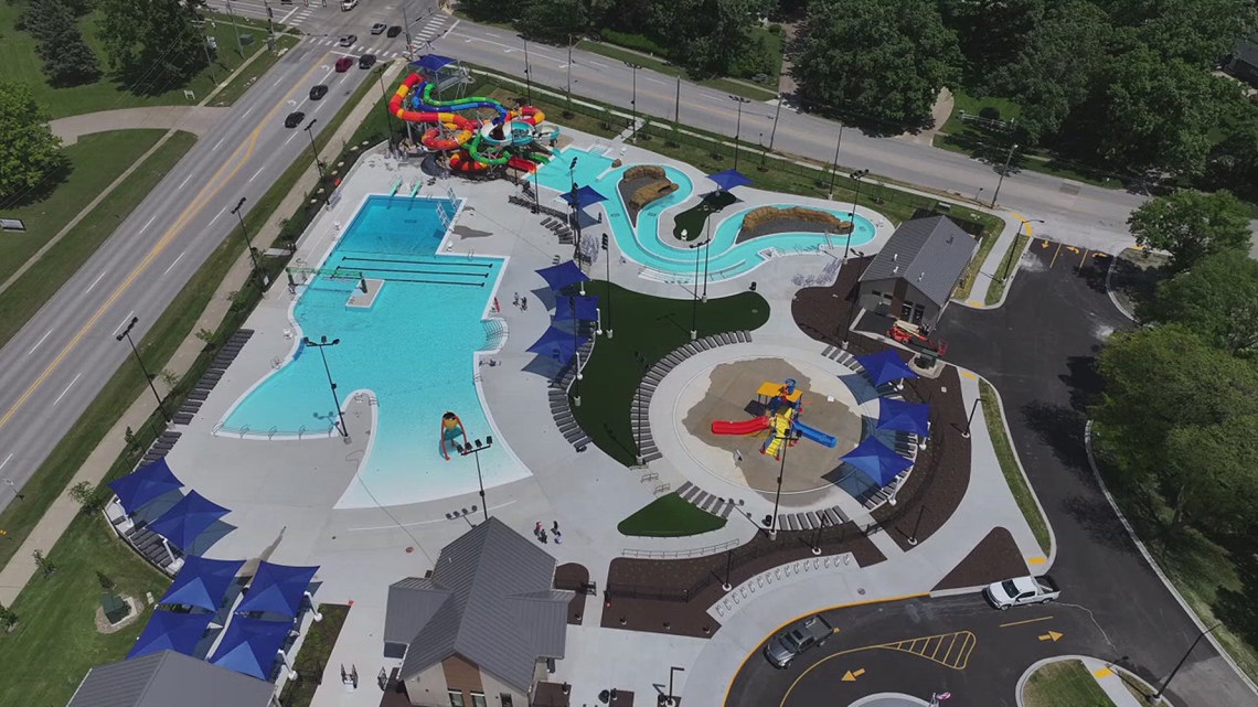 Beer bottle tossed in pool forces YMCA water park closure | wqad.com