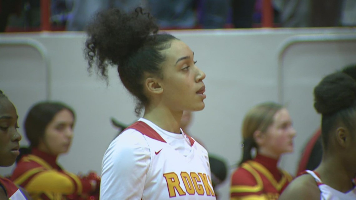 Rock Island's Brea Beal heads to Final Four with South Carolina | wqad.com