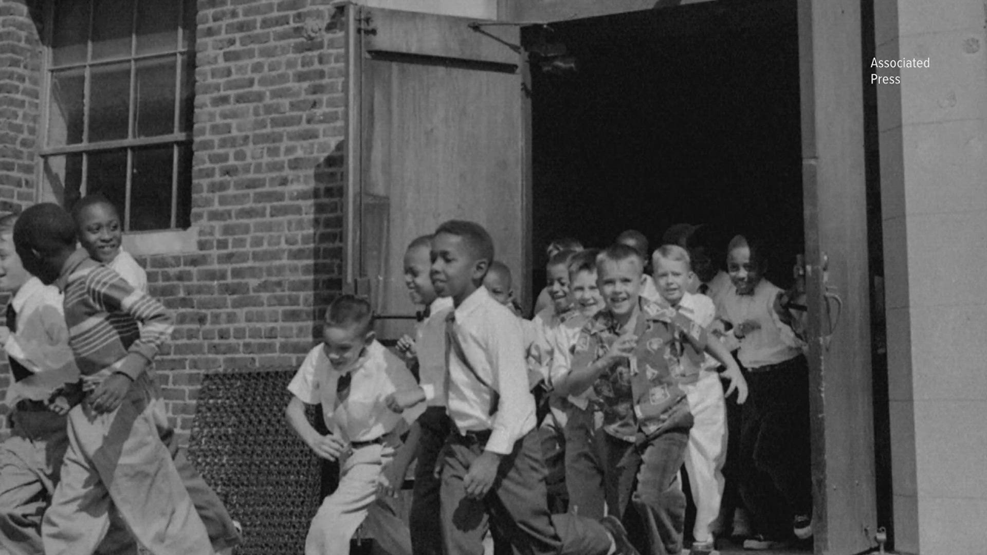 Dixon bridge tragedy still marked as one of nation's worst | wqad.com