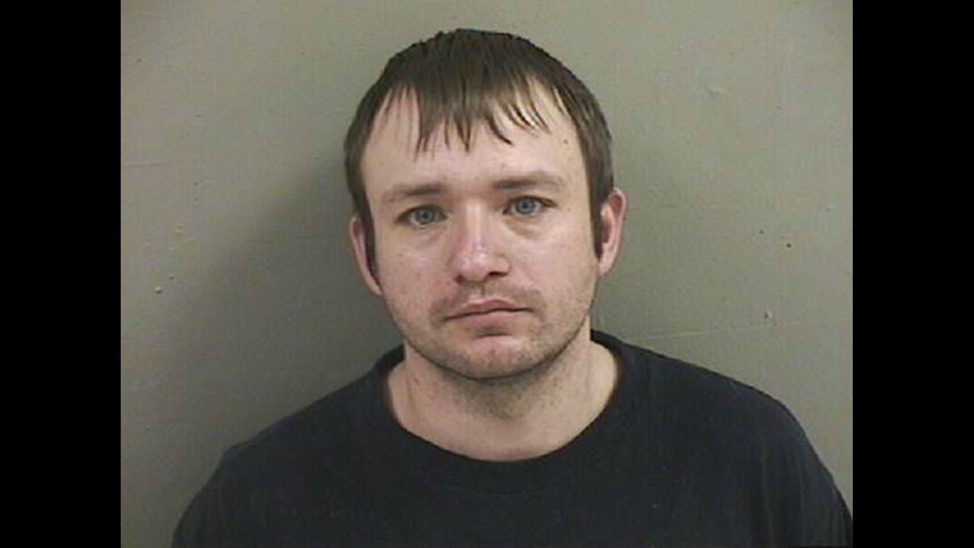 Photos: Alleged meth ring busted in Knox County | wqad.com