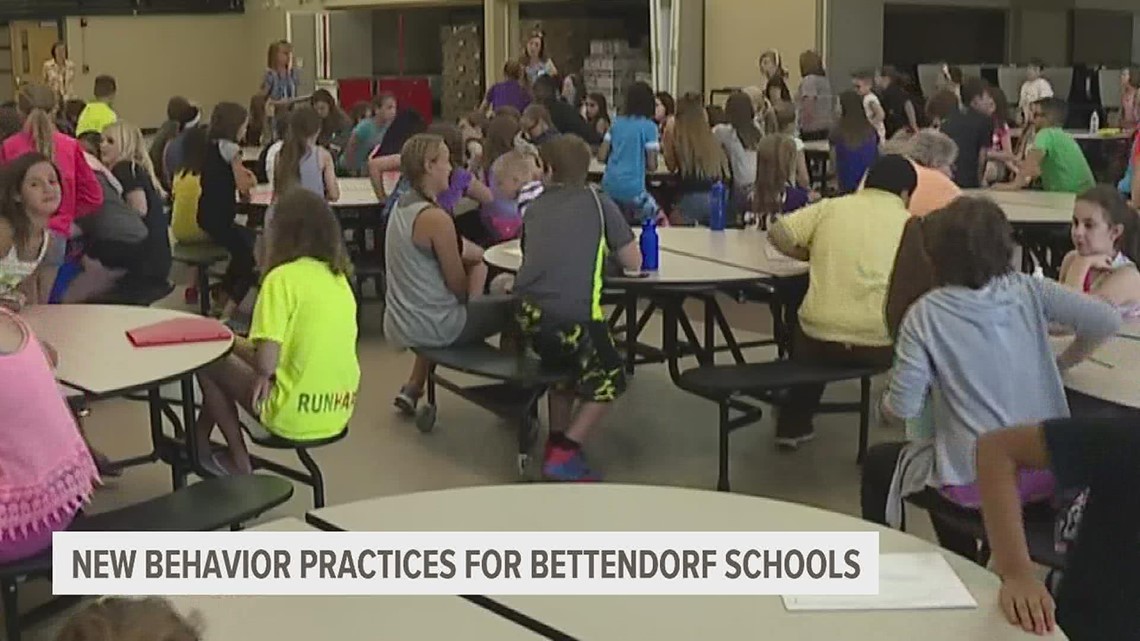 How Bettendorf Middle School is combating bad behavior this year | wqad.com