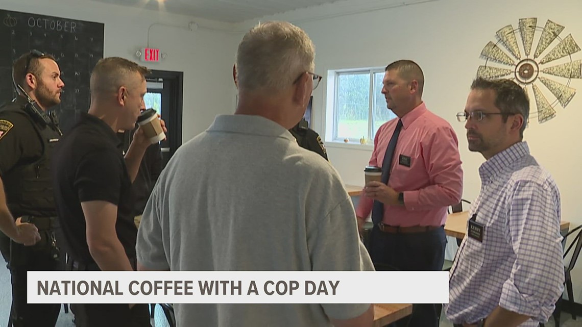 Police officers connect with community in 'Coffee With a Cop' | wqad.com