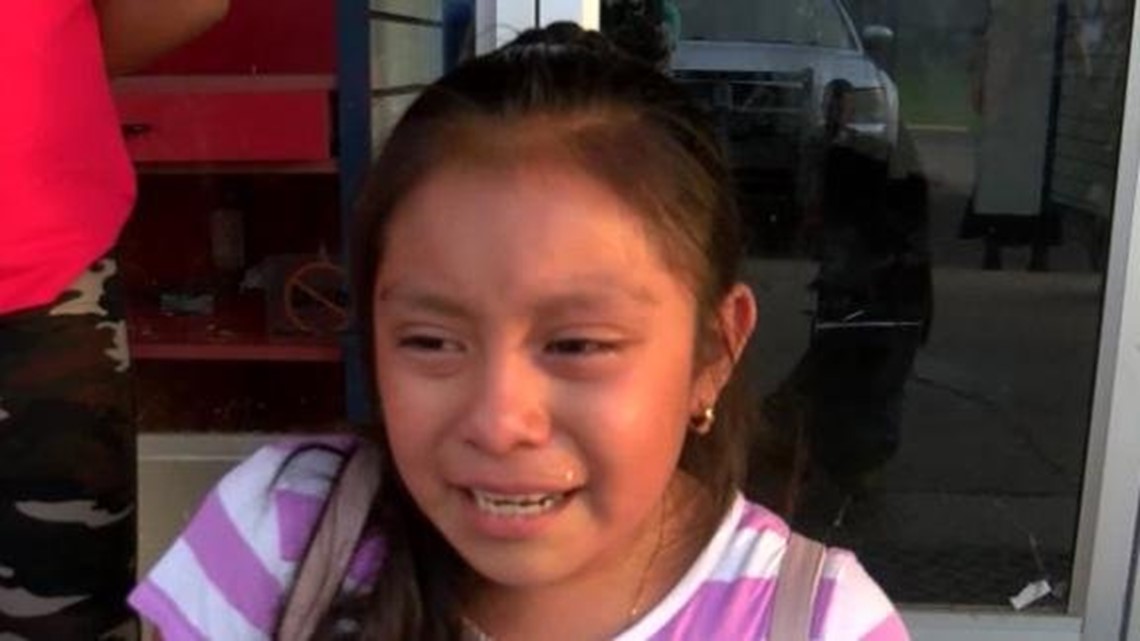 Girl who begged for dad’s release after Mississippi ICE raids reunites ...