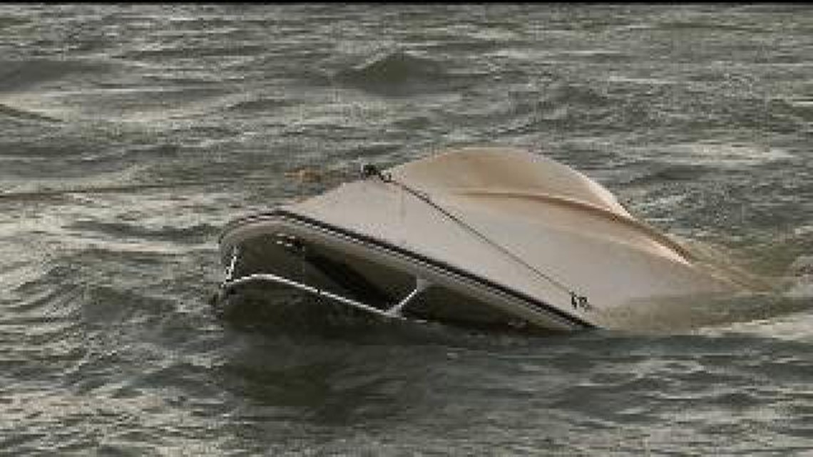 3 People Rescued After Boat Flips Over | wqad.com