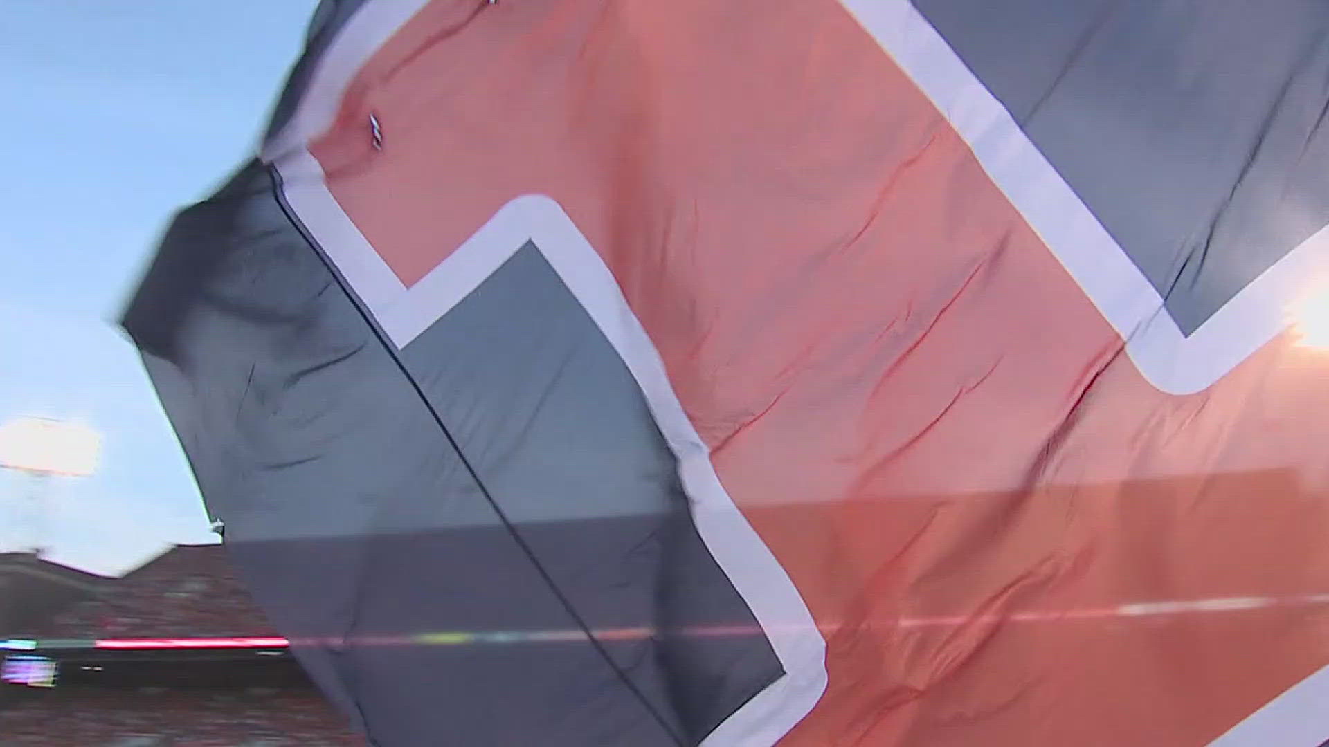 Luke Altmyer scores 3 TDs, No. 9 Illinois shuts out Western Michigan ...