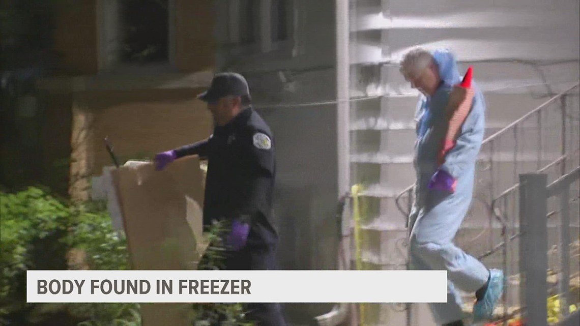 Chicago police find body inside freezer | wqad.com