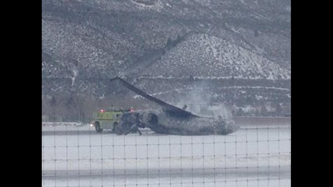 Jet crashes on landing at Aspen, Colorado, airport, killing 1 | wqad.com