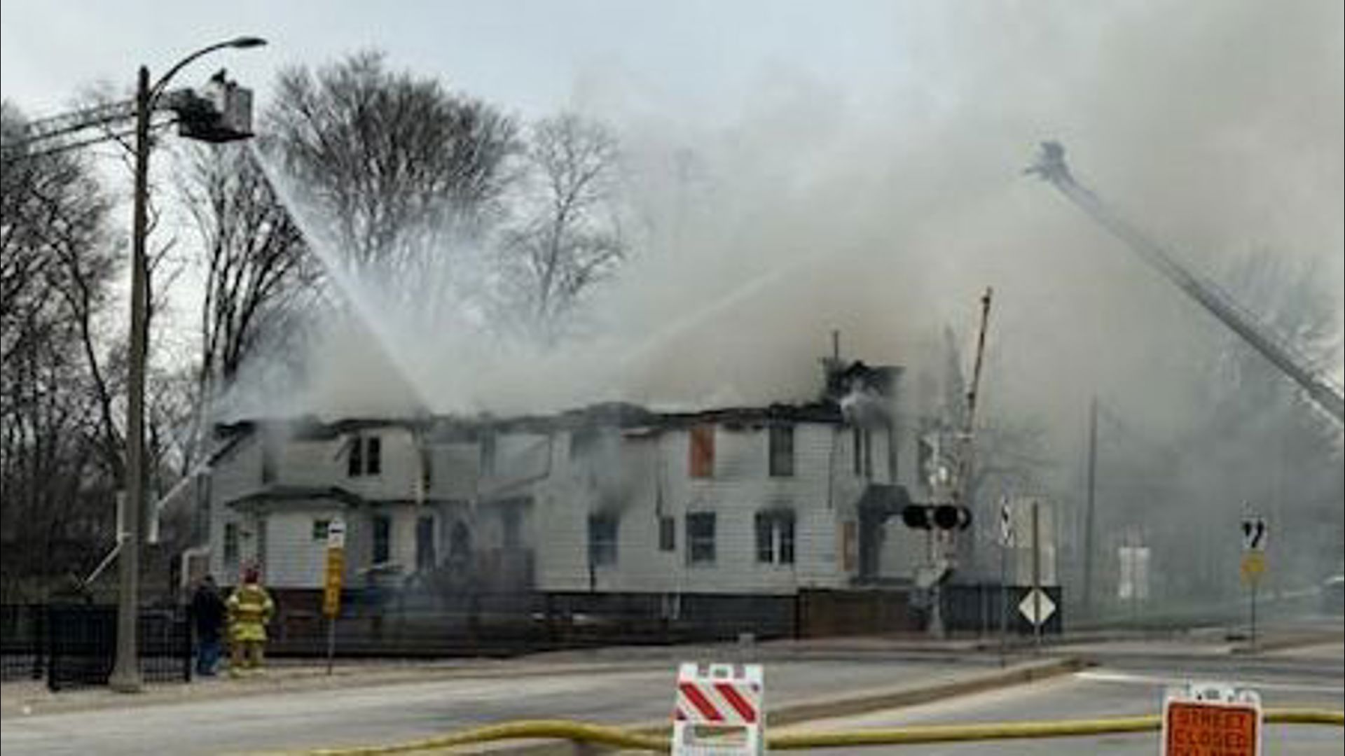 Large fire in Galesburg Thursday afternoon | wqad.com