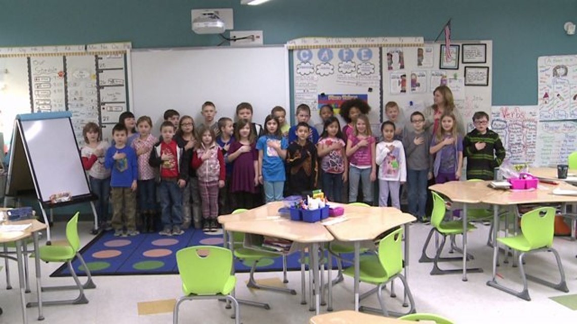 The Pledge from Mrs. Stoner’s class at Hamilton Elementary | wqad.com