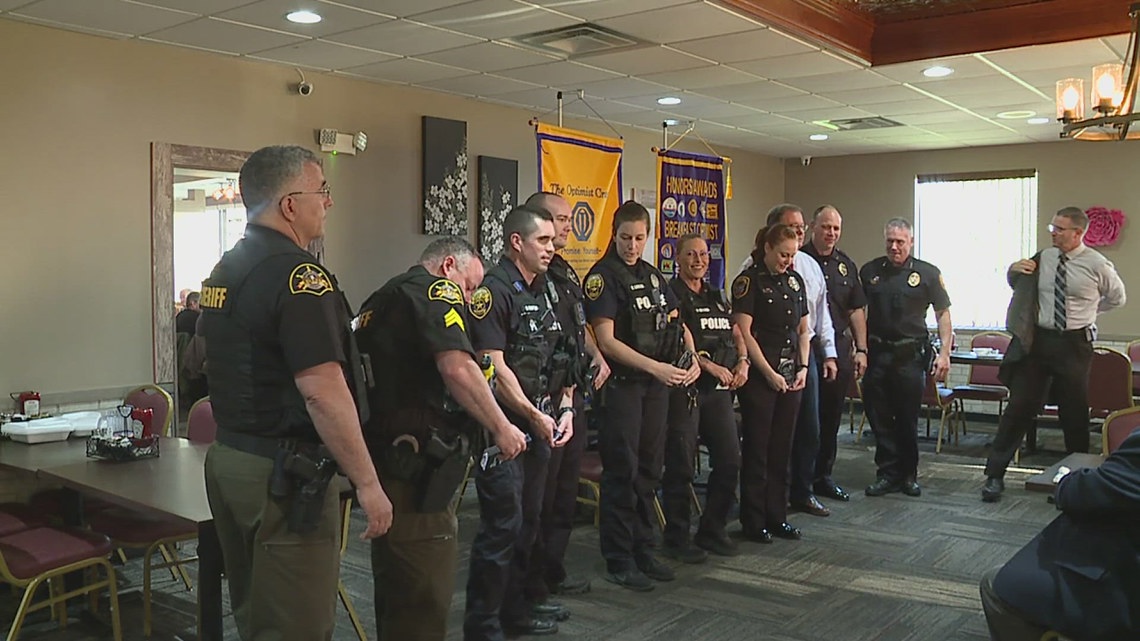 Moline Breakfast Optimist Club names 2024 Top Cop | wqad.com