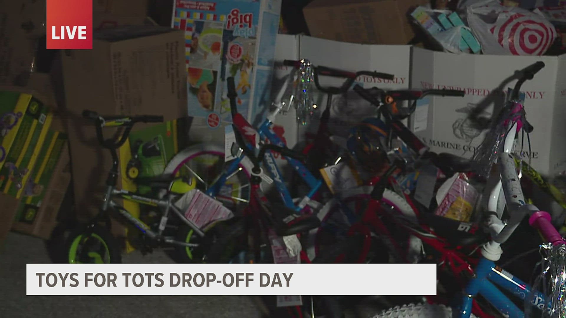 LIVE LOOK: WQAD teams up with WLLR for annual Toys for Tots drive on ...