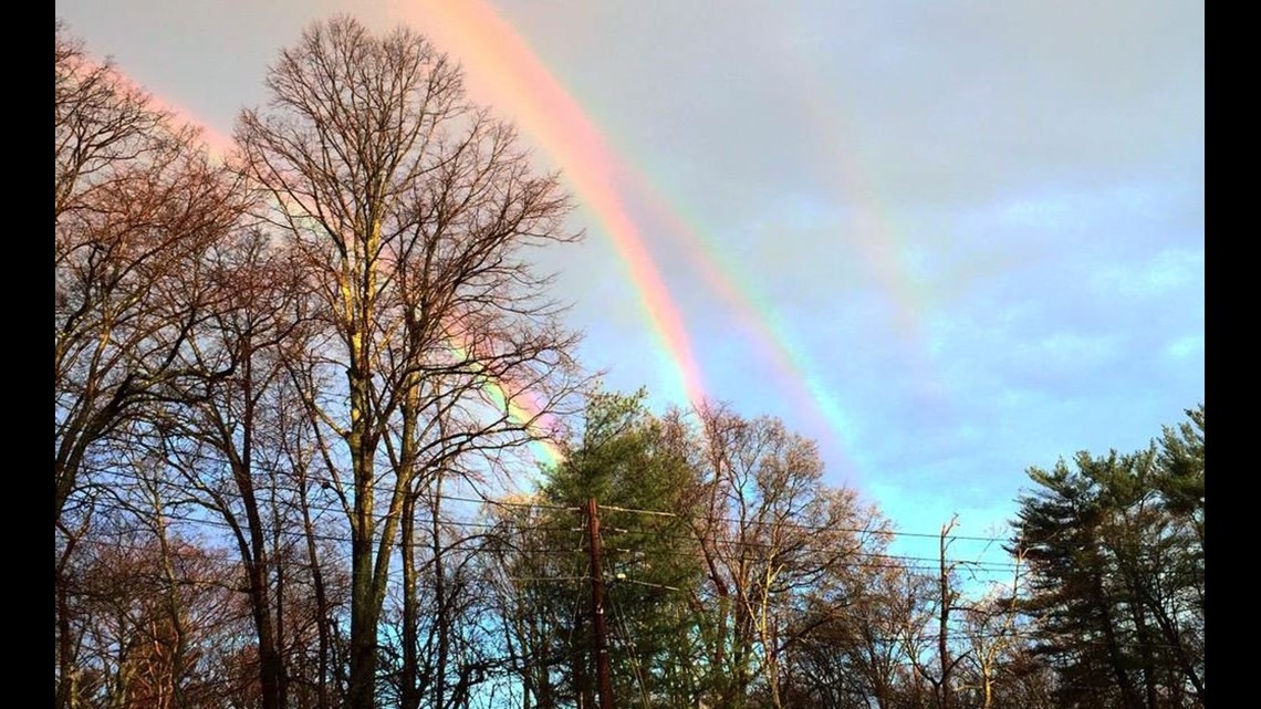 Check out this photo of a rare quadruple rainbow | wqad.com
