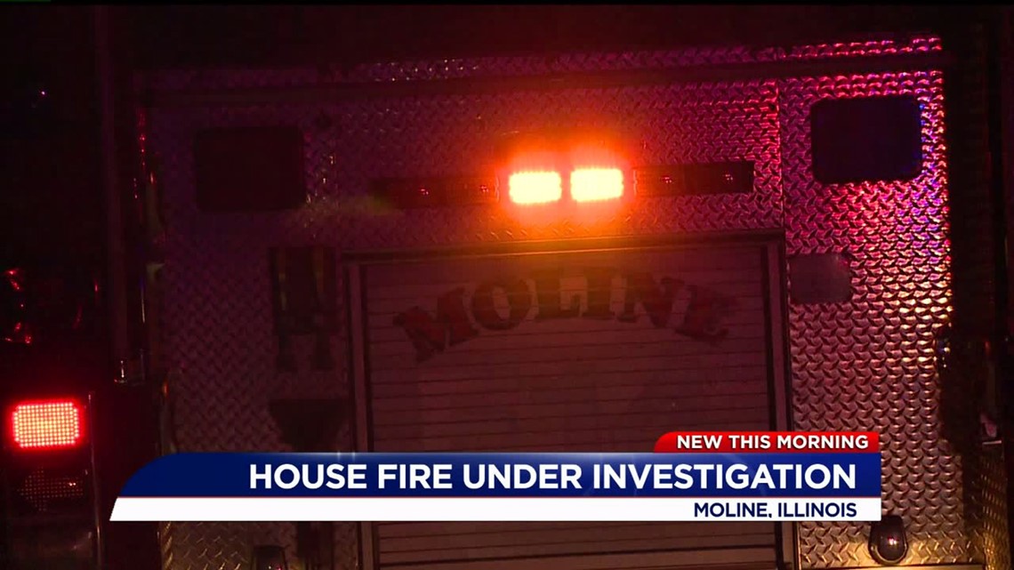 Police investigating cause of overnight house fire in Moline | wqad.com