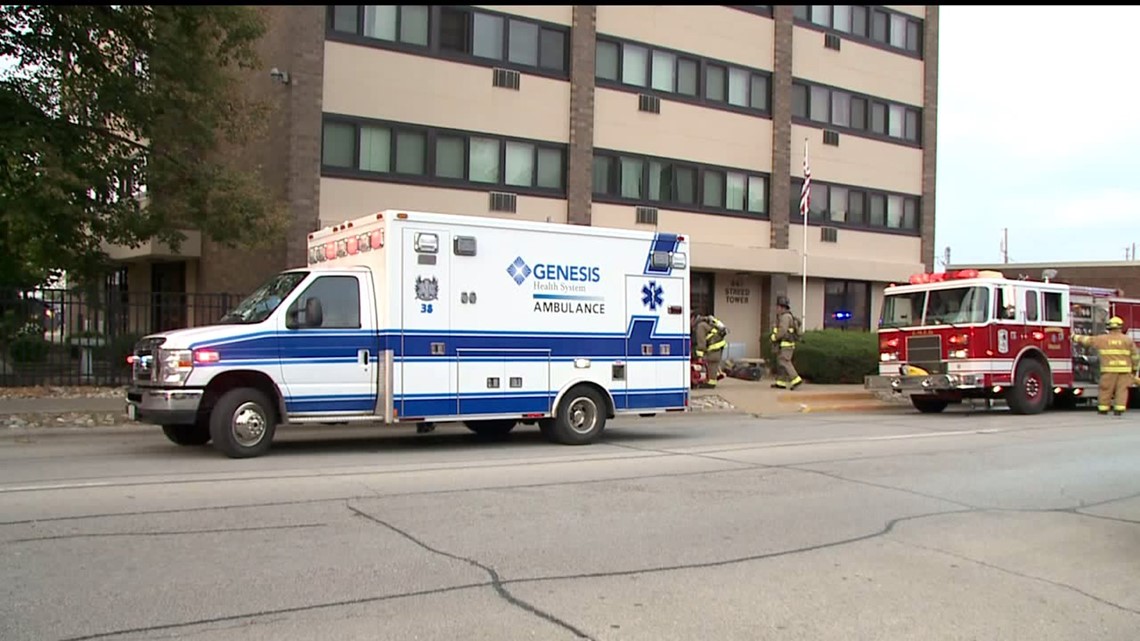 Crews respond to fire at an East Moline apartment building | wqad.com