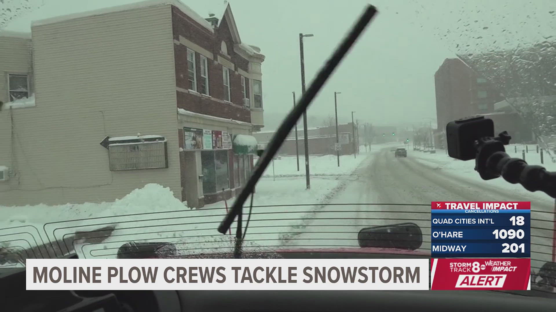 Snowfall makes roads dangerous in Moline; plow crews stay busy | wqad.com