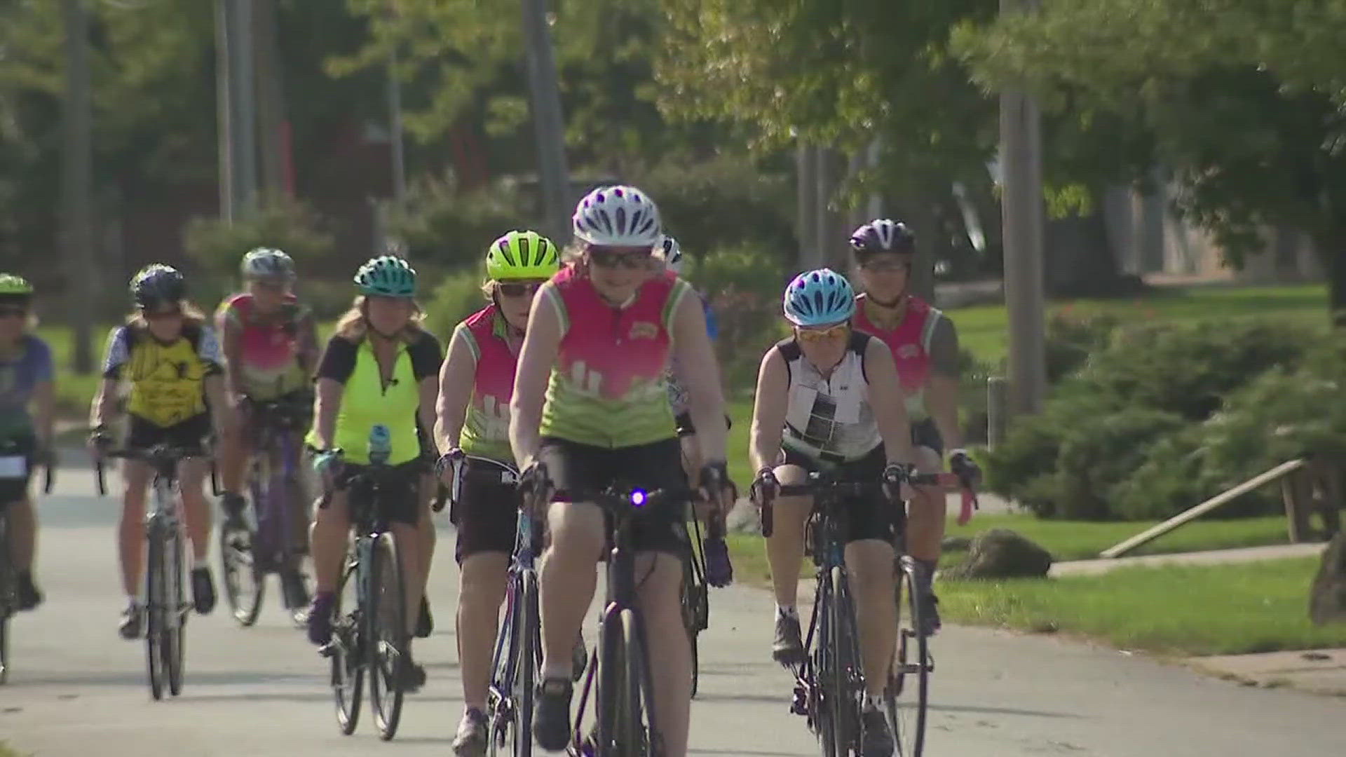 Moline community taking its first ride of 'Bike to Work Week' | wqad.com