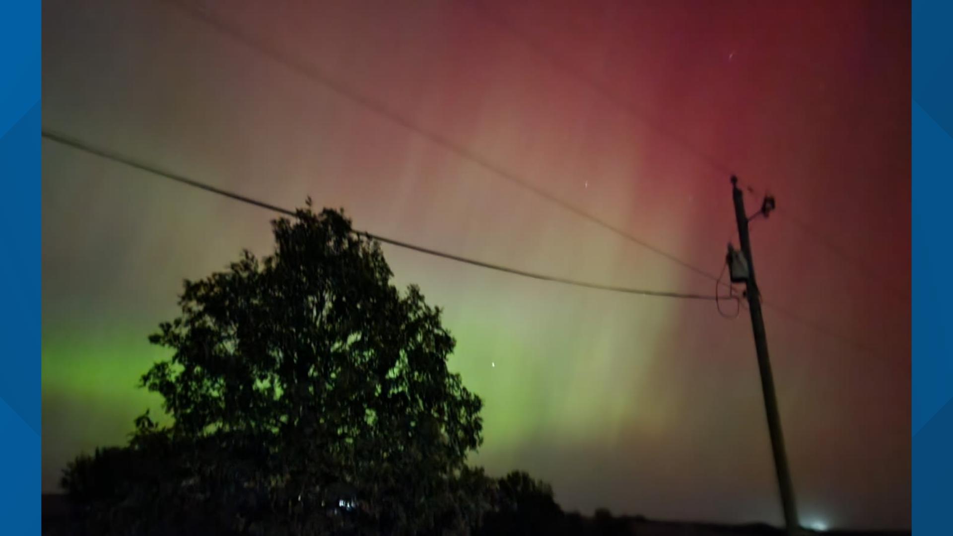 Northern lights could be visible in Iowa, Illinois Thursday night ...