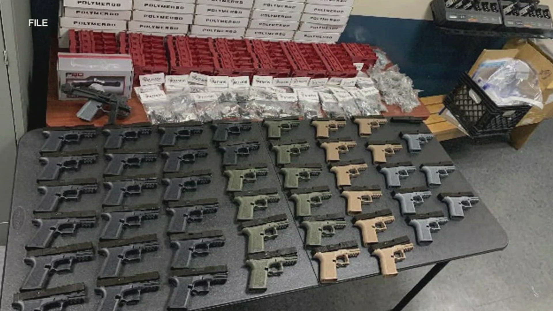 City of Chicago expands lawsuit against gun manufacturer Glock | wqad.com