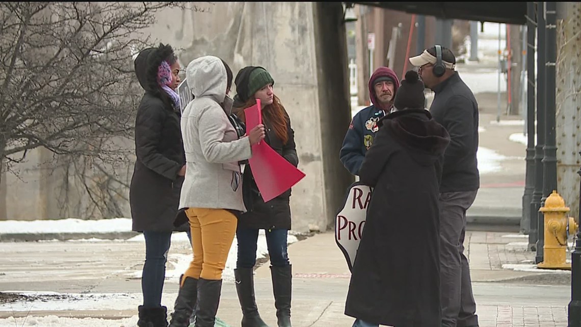 Activists take to Davenport streets to protest police profiling | wqad.com