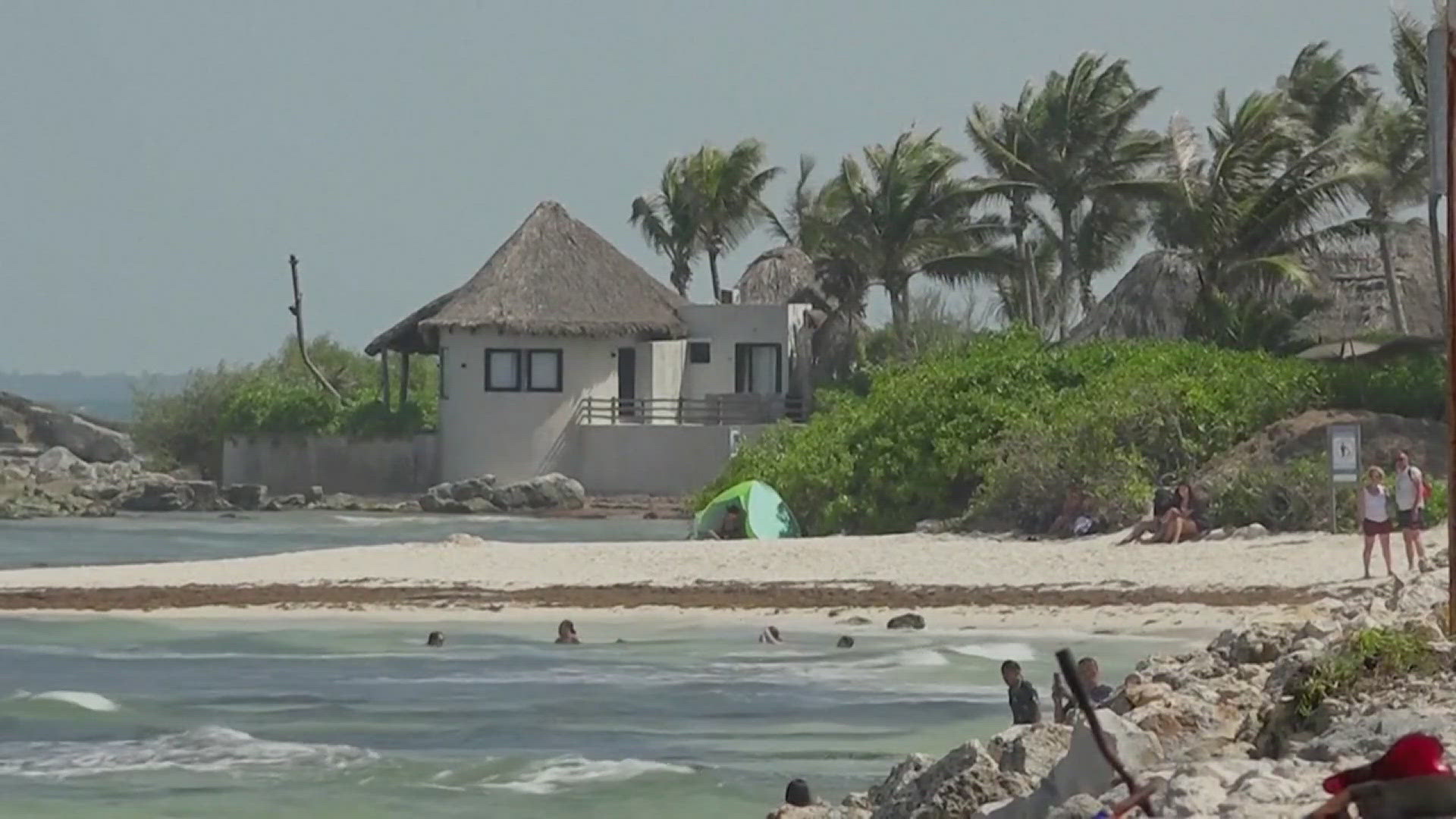 Hurricane Beryl leaves a path of destruction as storm moves toward ...