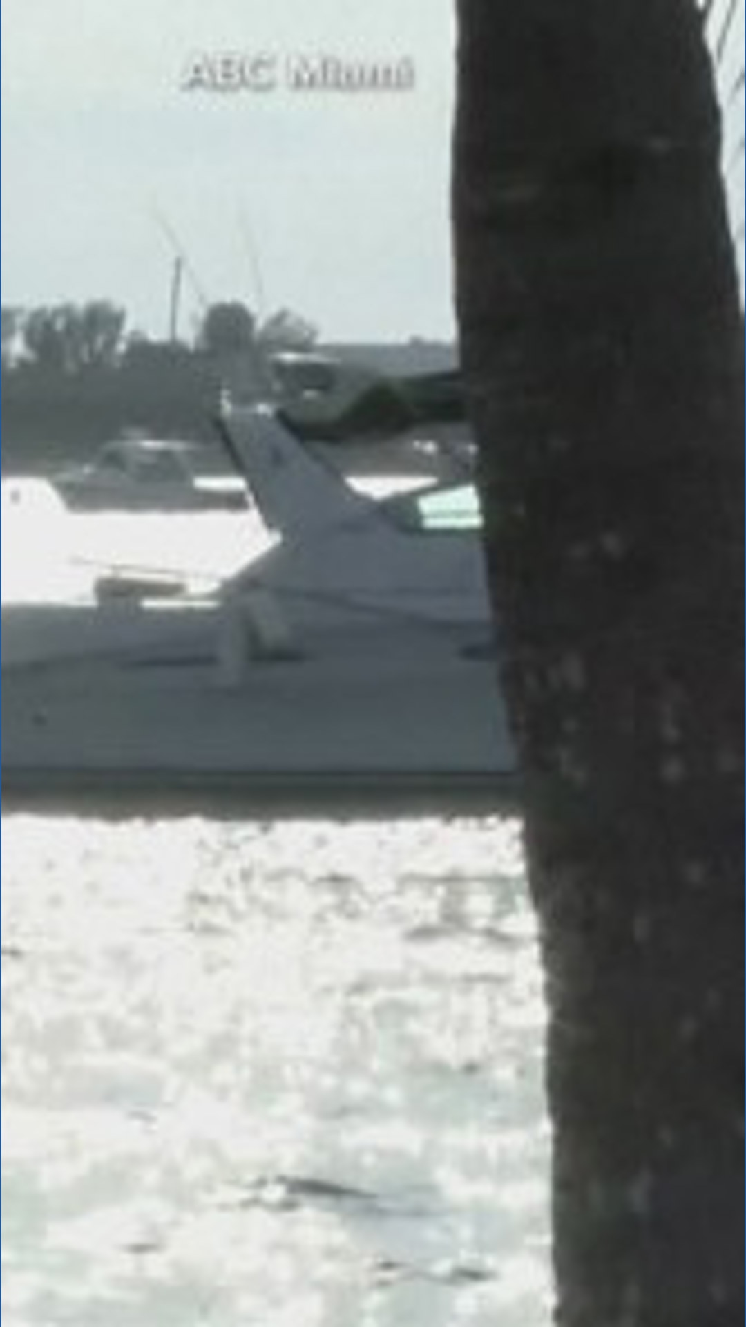 Nearly a dozen taken to hospitals after boat explosion in Miami | wqad.com