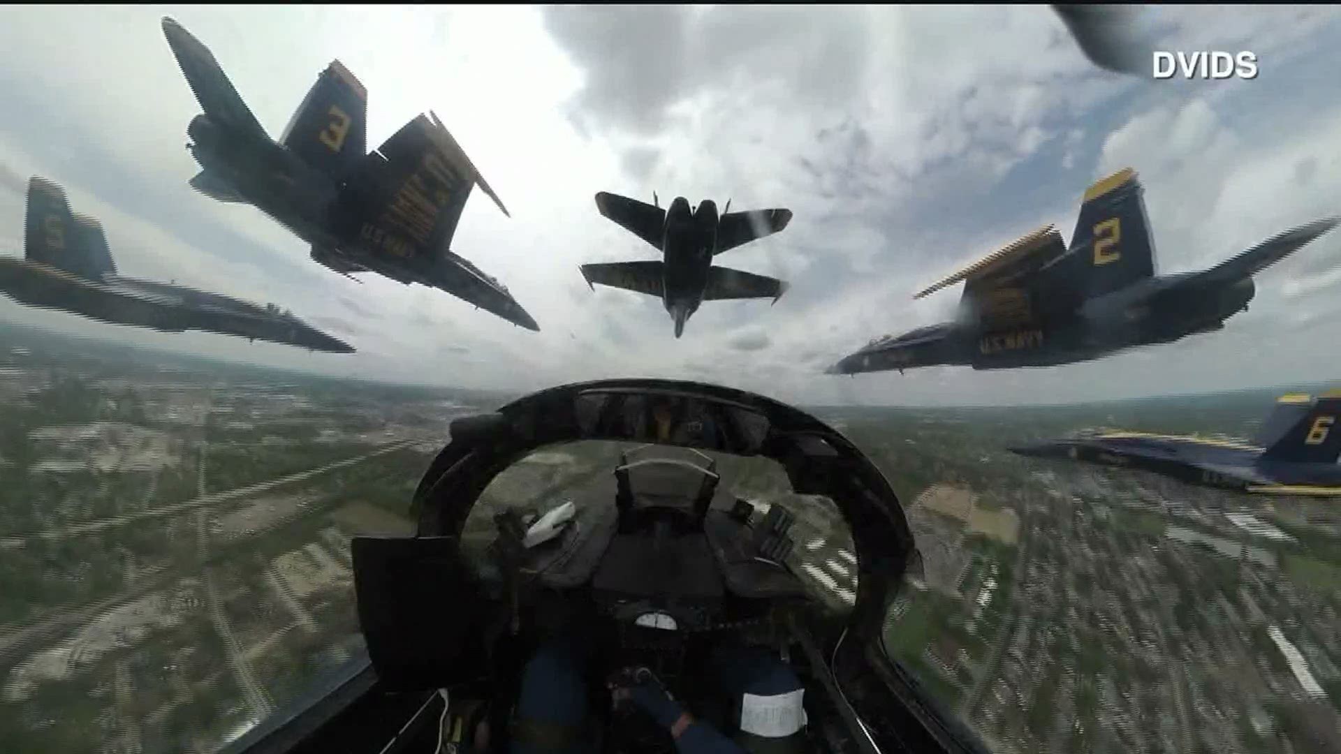 Blue Angels fly over Chicago in honor of first responders | wqad.com