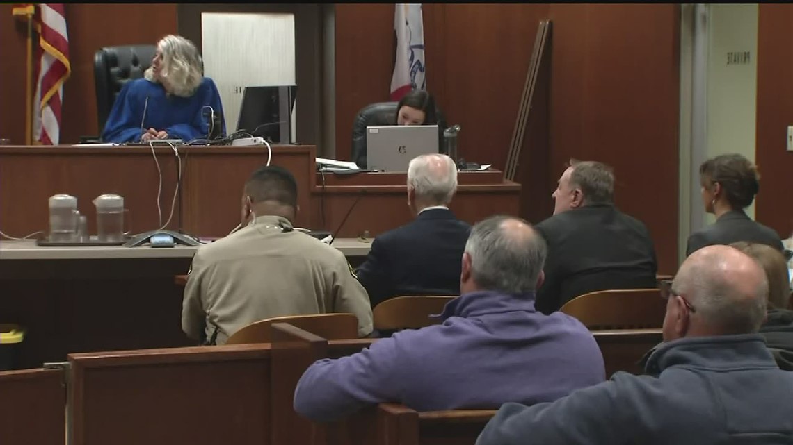 Man gets life with no parole in 1979 murder of Iowa woman | wqad.com
