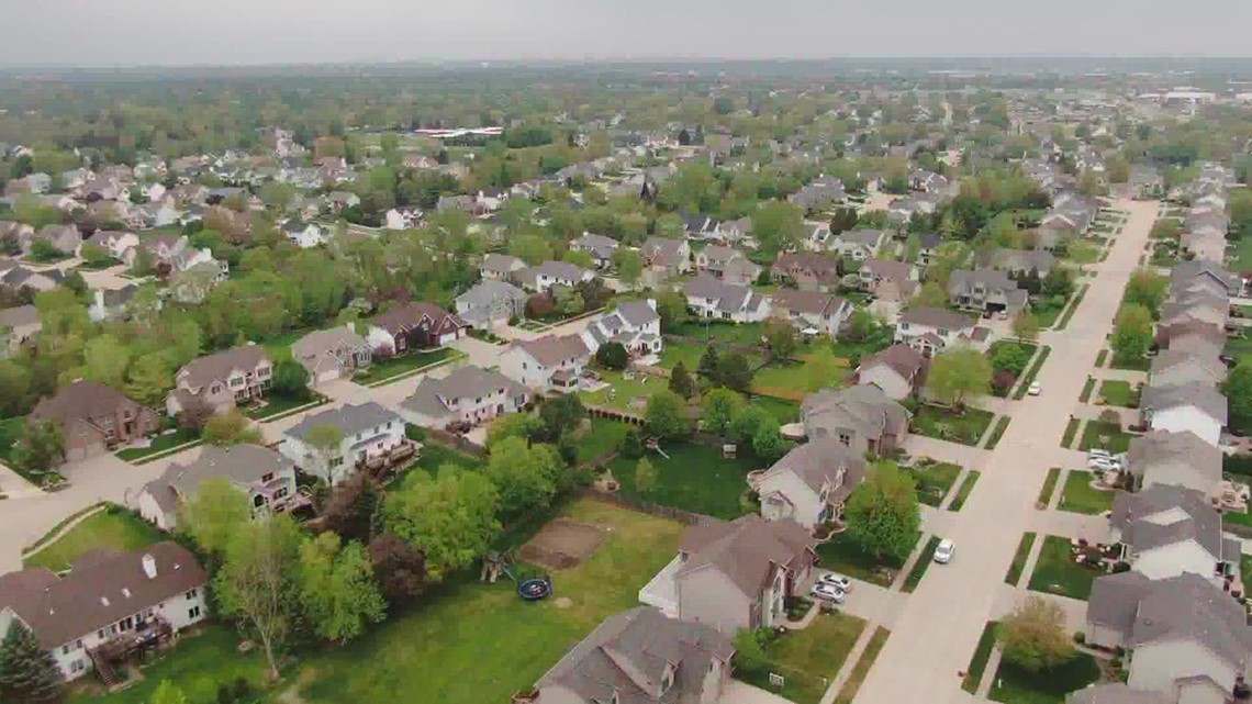QC's Ruhl & Ruhl reacts to record high housing prices | wqad.com