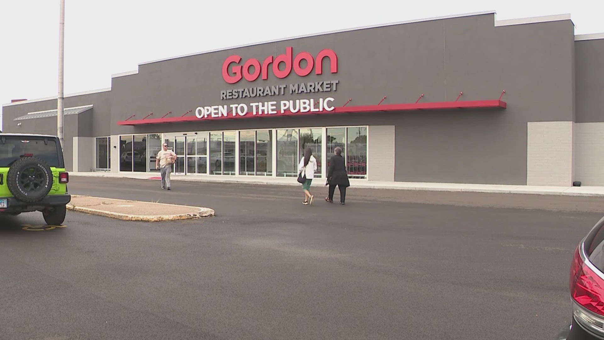 Gordon Food Service opens its doors in Davenport | wqad.com