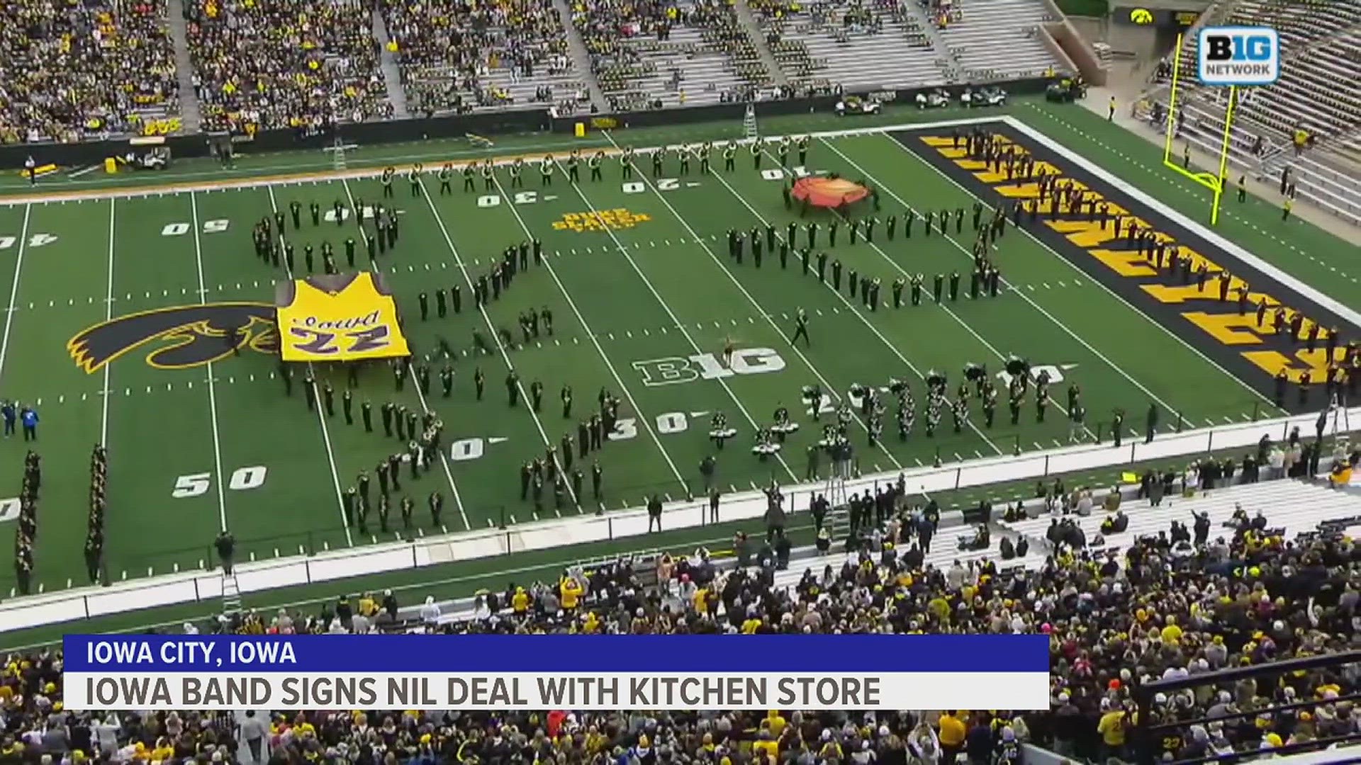 Iowa marching band members sign NIL deal with The Brick Kitchen | wqad.com