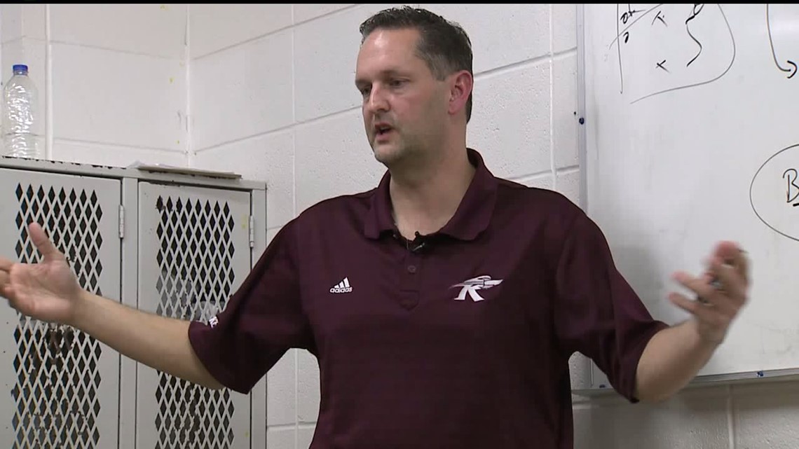 Toby Whiteman steps down as basketball coach at Rockridge | wqad.com
