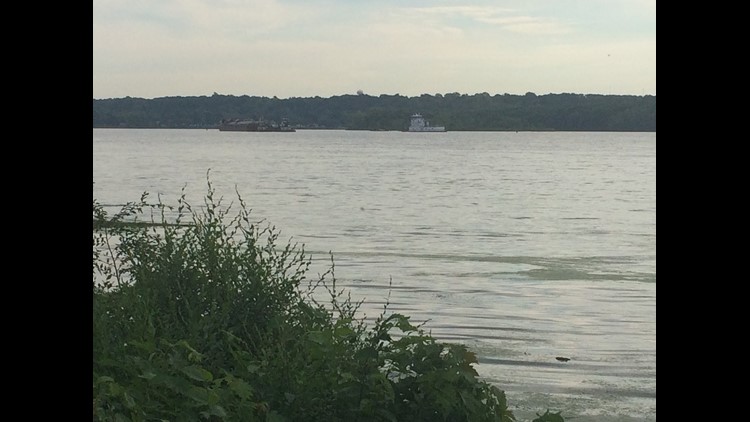 Pipe leak causes chemical to enter Mississippi River in Muscatine ...