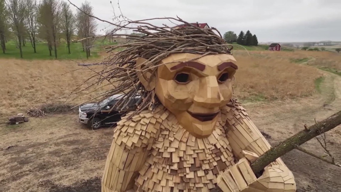 Globally-renowned troll artist creates towering troll sculpture in ...