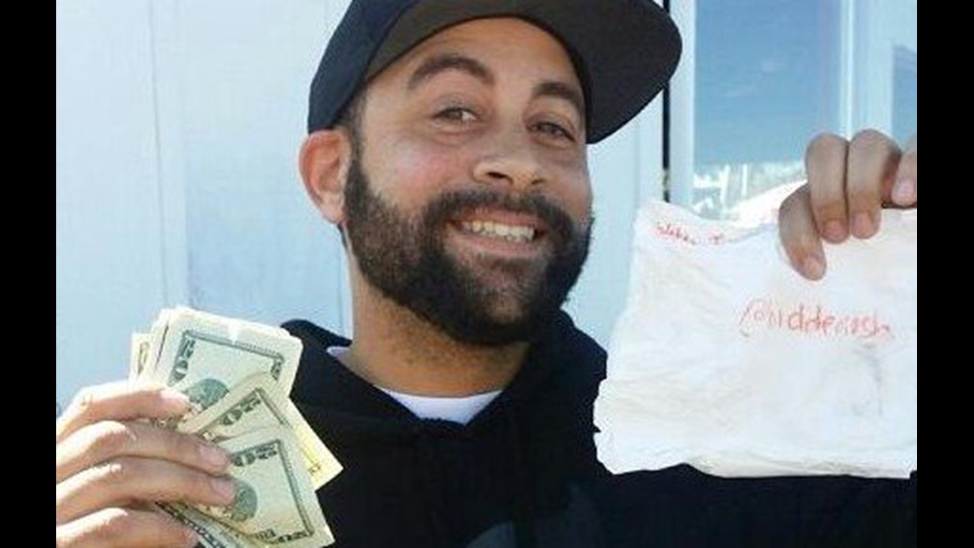 Anonymous man tweets clues for finding hidden cash | wqad.com