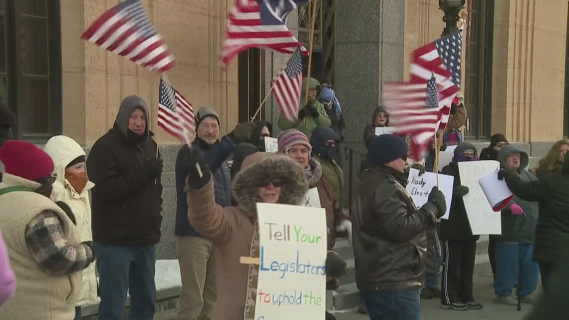 'Not My President's Day' protests reach the Quad Cities | wqad.com