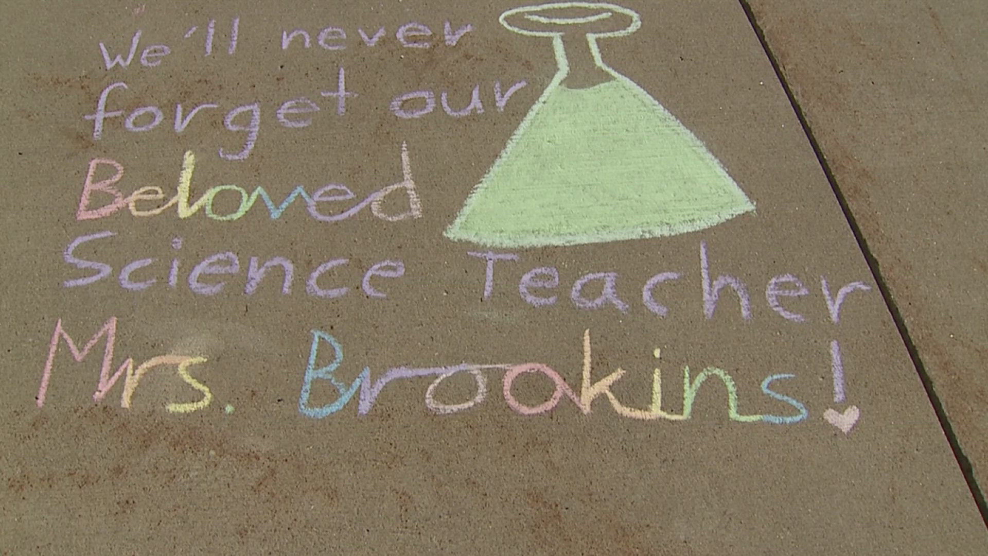DeWitt mourns science teacher after car accident and house fire | wqad.com