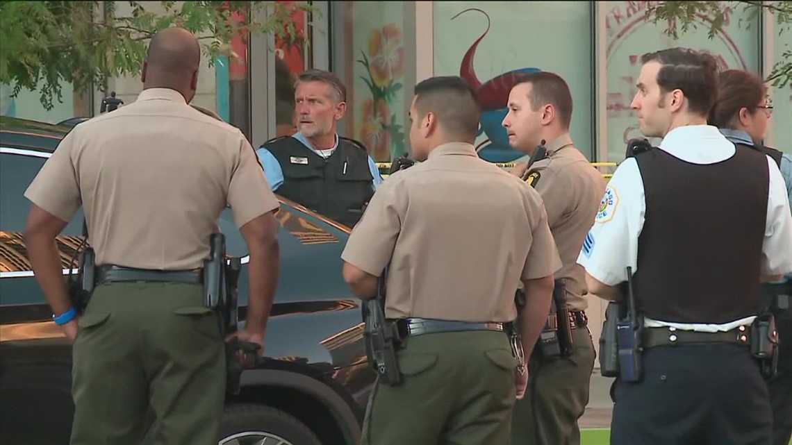 Illinois State Police raising starting pay to $90,000 | wqad.com