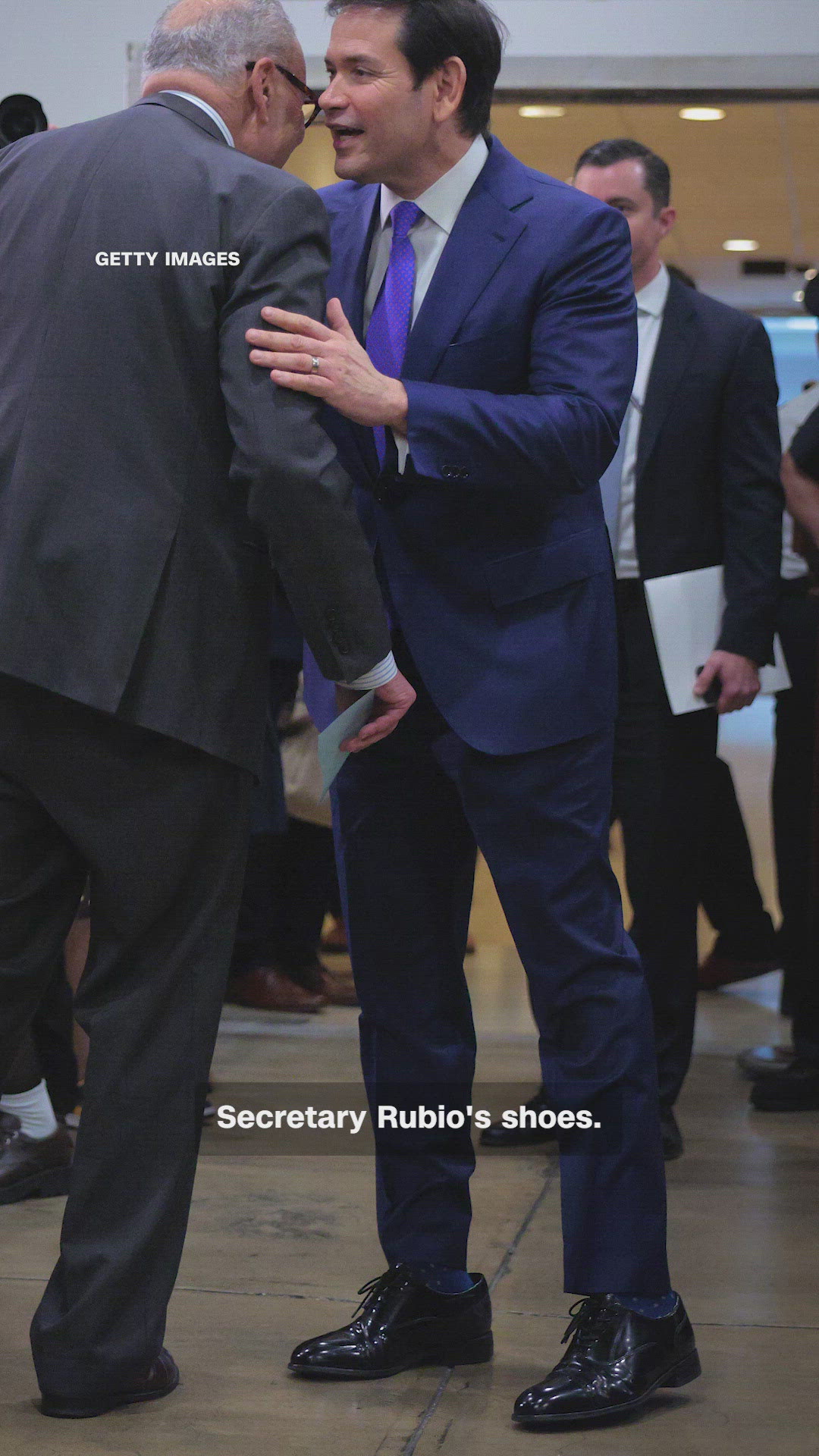 Marco Rubio's big shoes go viral | wqad.com