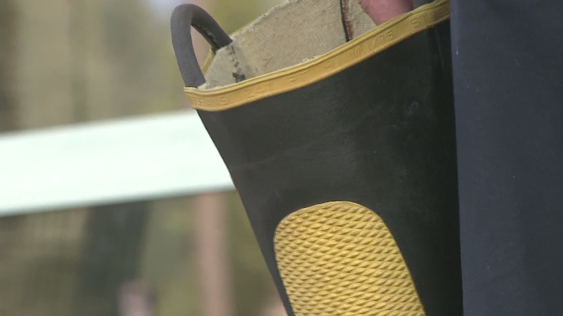 Rock Island firefighters Filling the Boot for charity | wqad.com