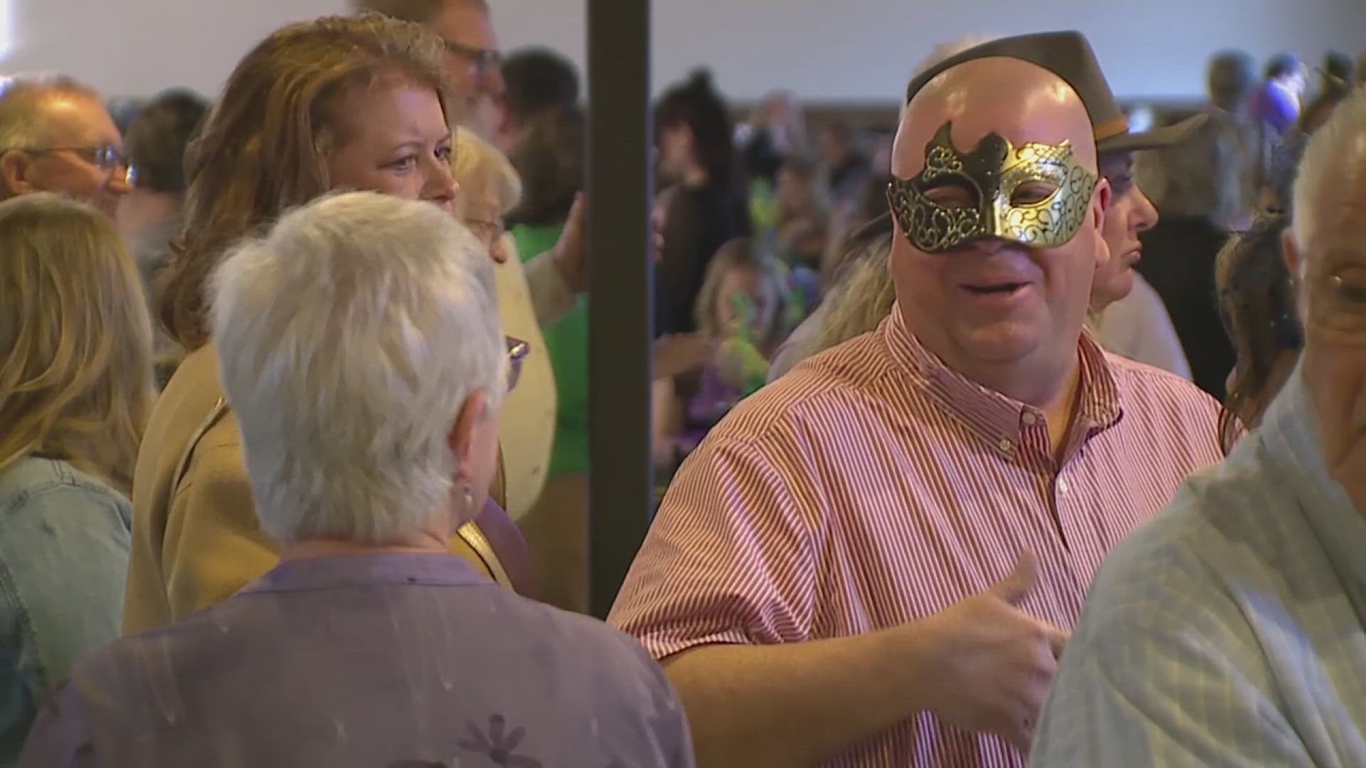 Police say 1 person was killed and 6 were injured in a mass shooting at ...